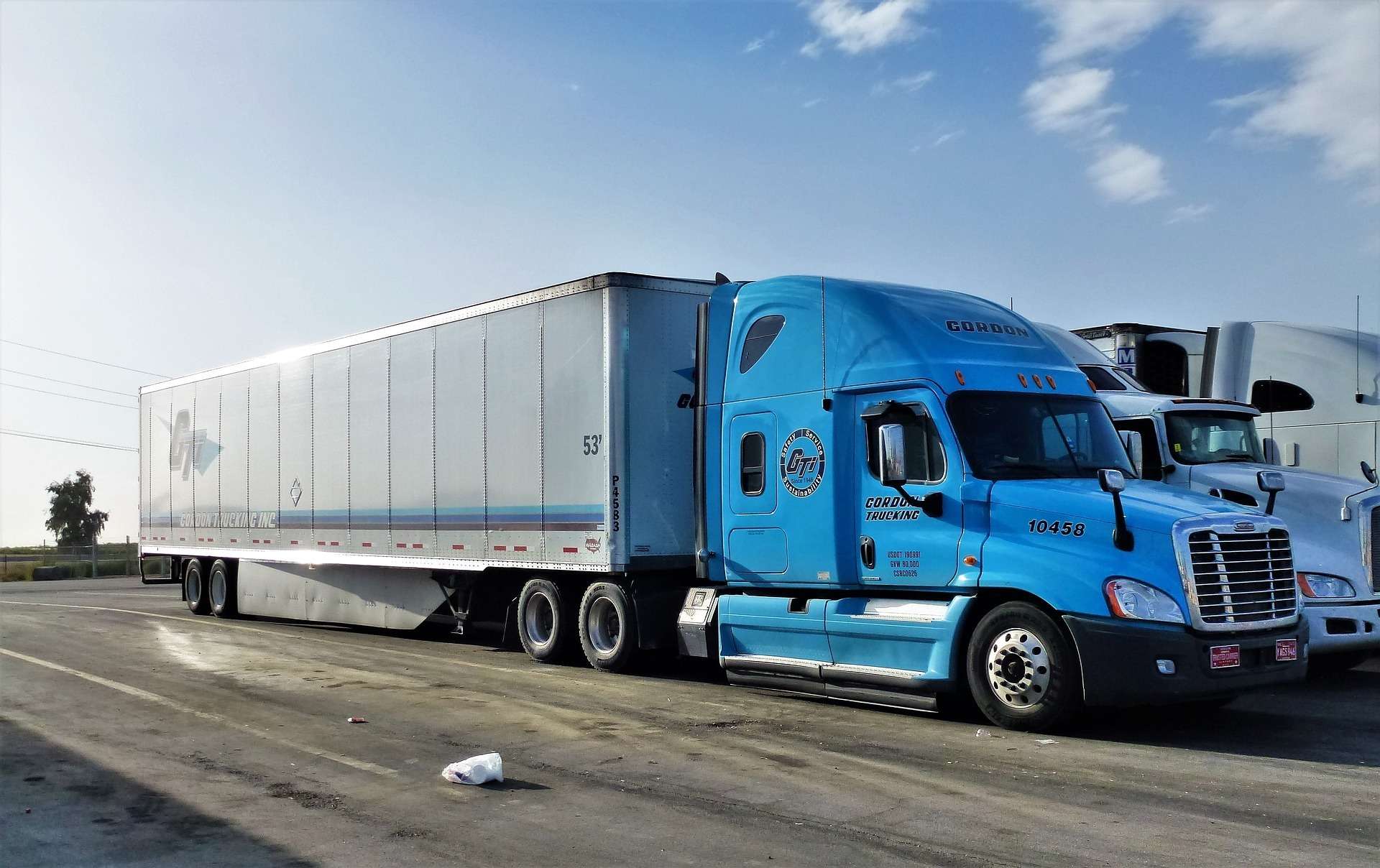 Buy Used Commercial Trucks, Pre Owned / Lease Returned Trucks - M&S ...